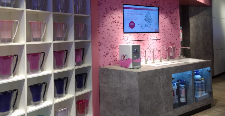 BWT-Flagshipstore eröffnet in Moskau - iXtenso – retail trends ...